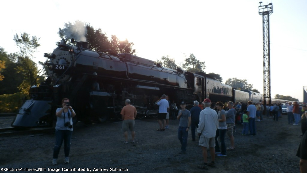 MILW 261, 250002 + AMTK 174 in the Morning